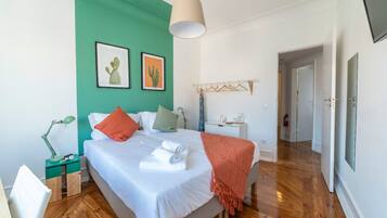 Apartamento Comfort, 4 quartos (Desterro Historical 4) | Cortinas/cortinados opacos, ferro/tábua de engomar, Wi-fi grátis