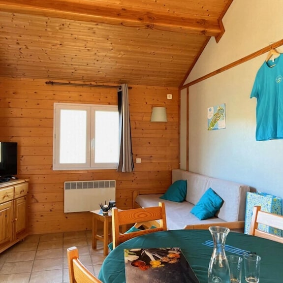 Chalet 3 éToiles - Piscine - Eeccgb - Cantal