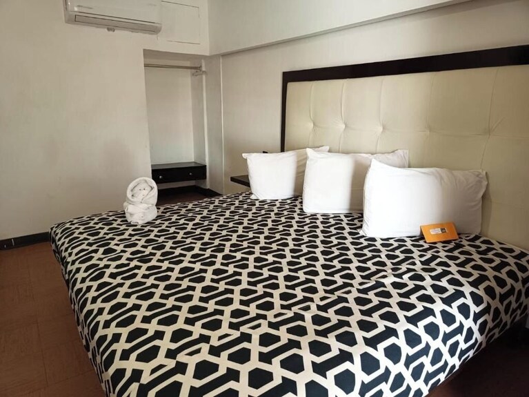 Oceanfront Suite W/ Breathtaking Sea Viewsideal For Couples Or Solo Stay - Mazatlán