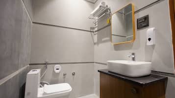 Artigos de higiene pessoal grátis, toalhas fornecidas, sabão, champô