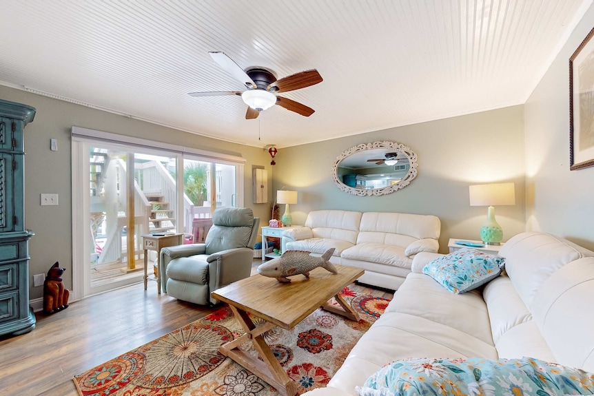 Incredible Waterfront Retreat With Beach Access, Pool, Dock & Amazing Gulf Views - Pensacola Beach, FL