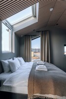 Casa de Campo, vista para a montanha | Roupa de alta qualidade, edredões de penas 