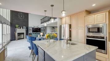 Casa (2 Bedrooms) | Interior