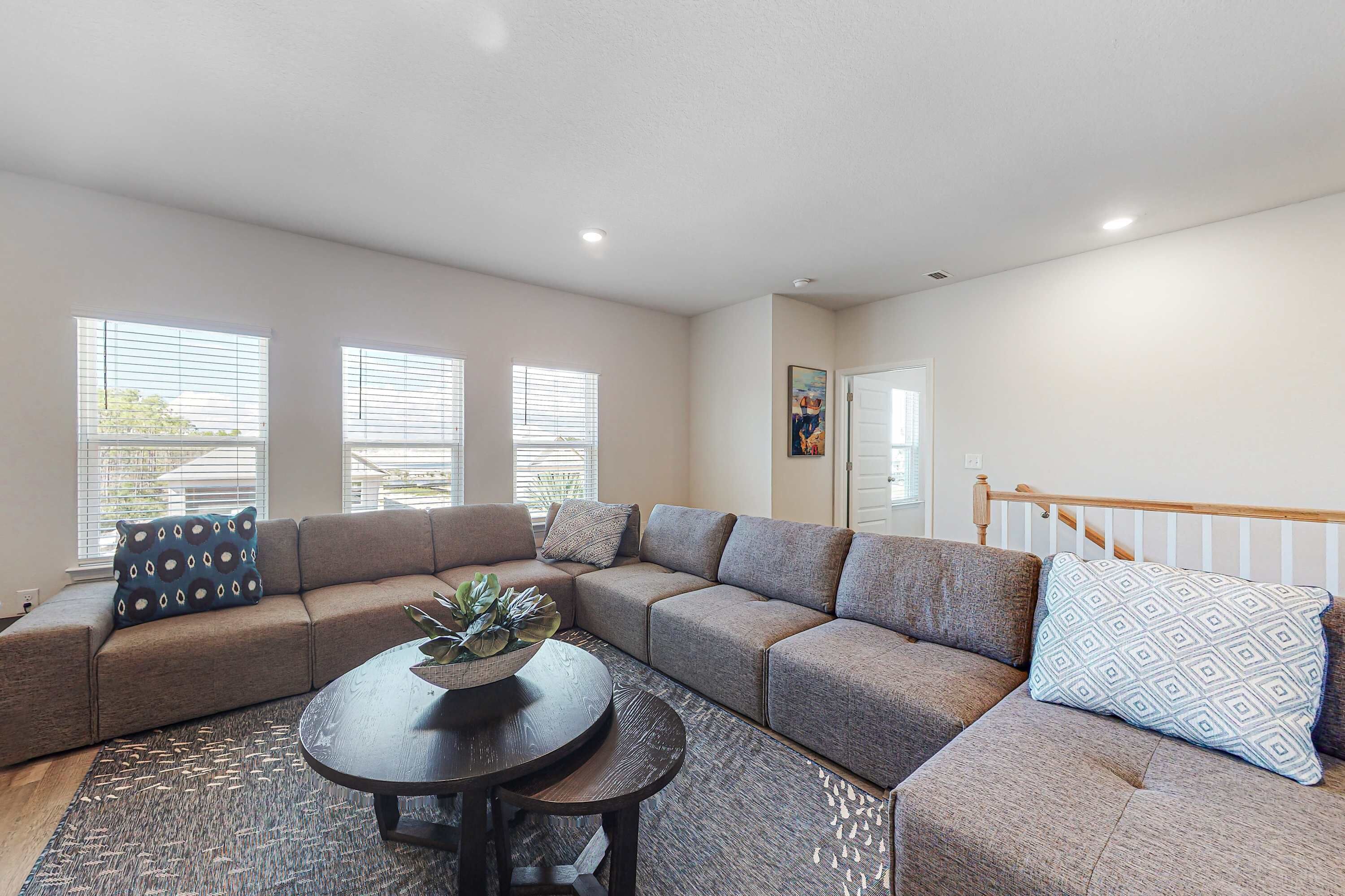 Elegant Coastal Home W/shared Pool, Tree-lined View, 6-minute Walk To The Beach - Mexico Beach, FL