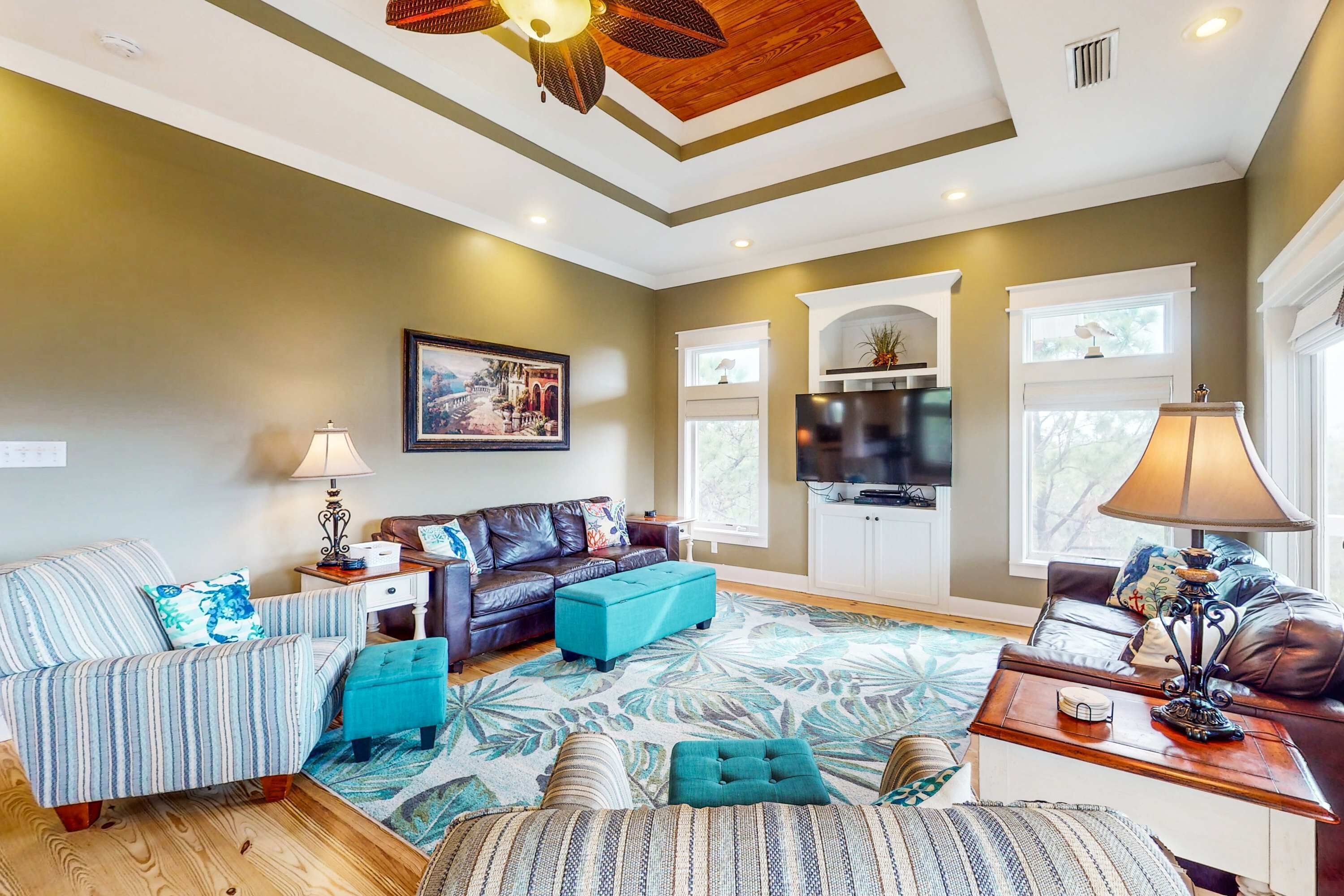 Spacious Dog-friendly Home With Pool, Hot Tub, Access To Tennis, Pickle Ball, Pools - Apalachicola, FL