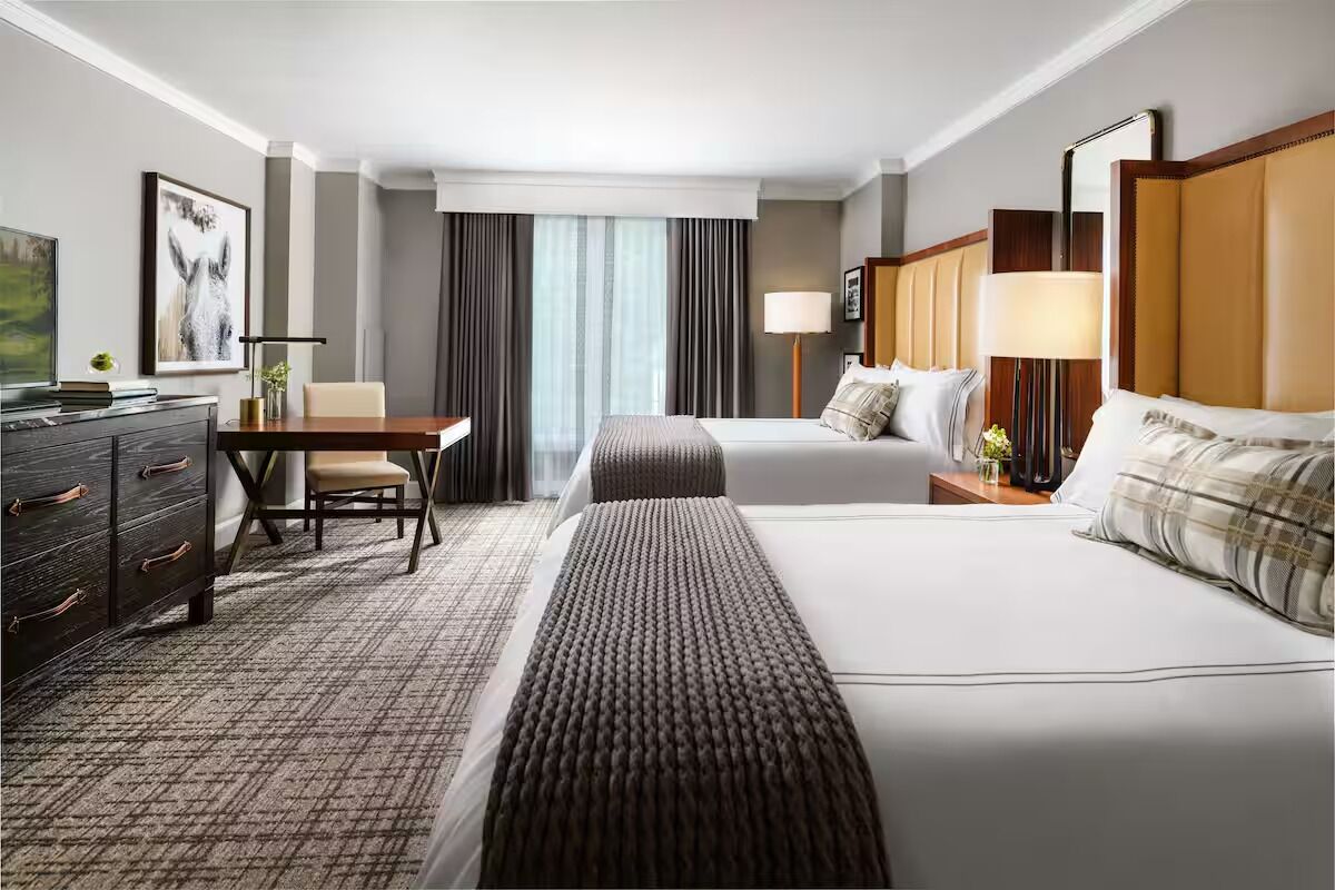 3 Relaxing Rooms W/ Stylish Touches Near Vineyards And Georgia Wine Tours - Lake Lanier, GA