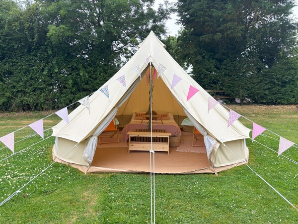 Dovedale - Staffordshire