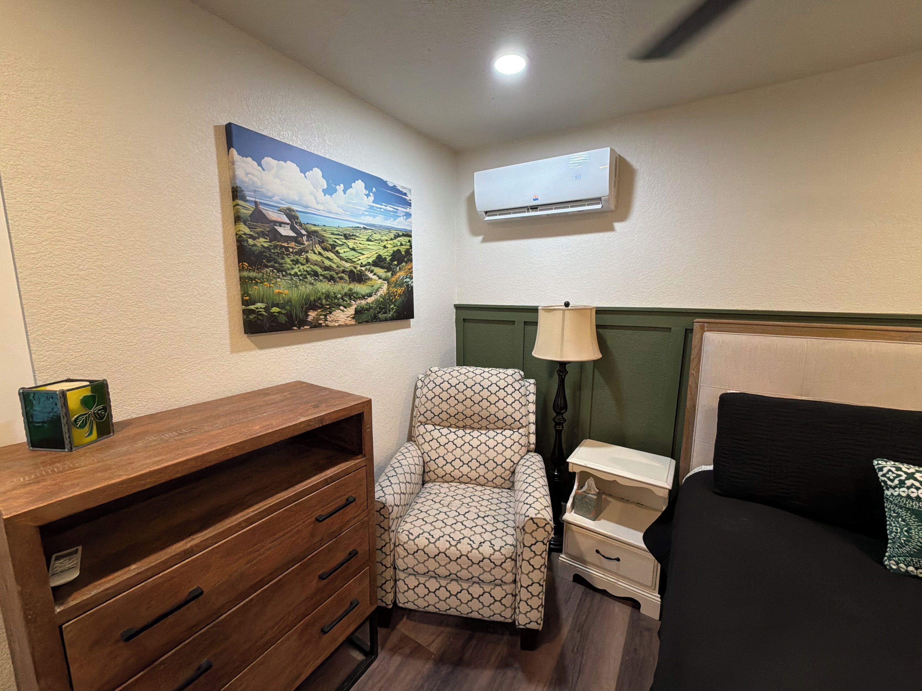 The Irish - Cozy Pub Suite @ Llv - Littleton, CO