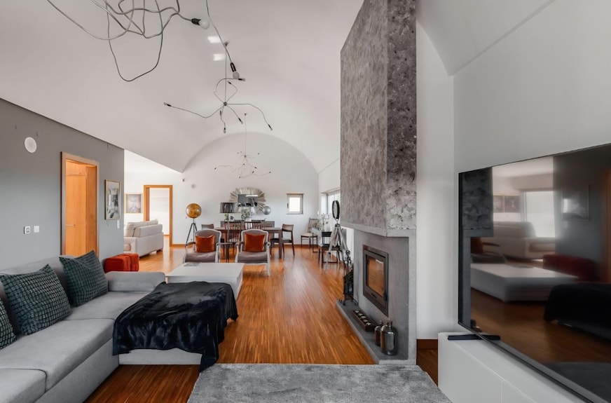 Casa Da Vagem: Modern Luxury In Sintra, Private Pool, 9 Min From Azenhas Do Mar - Portugal