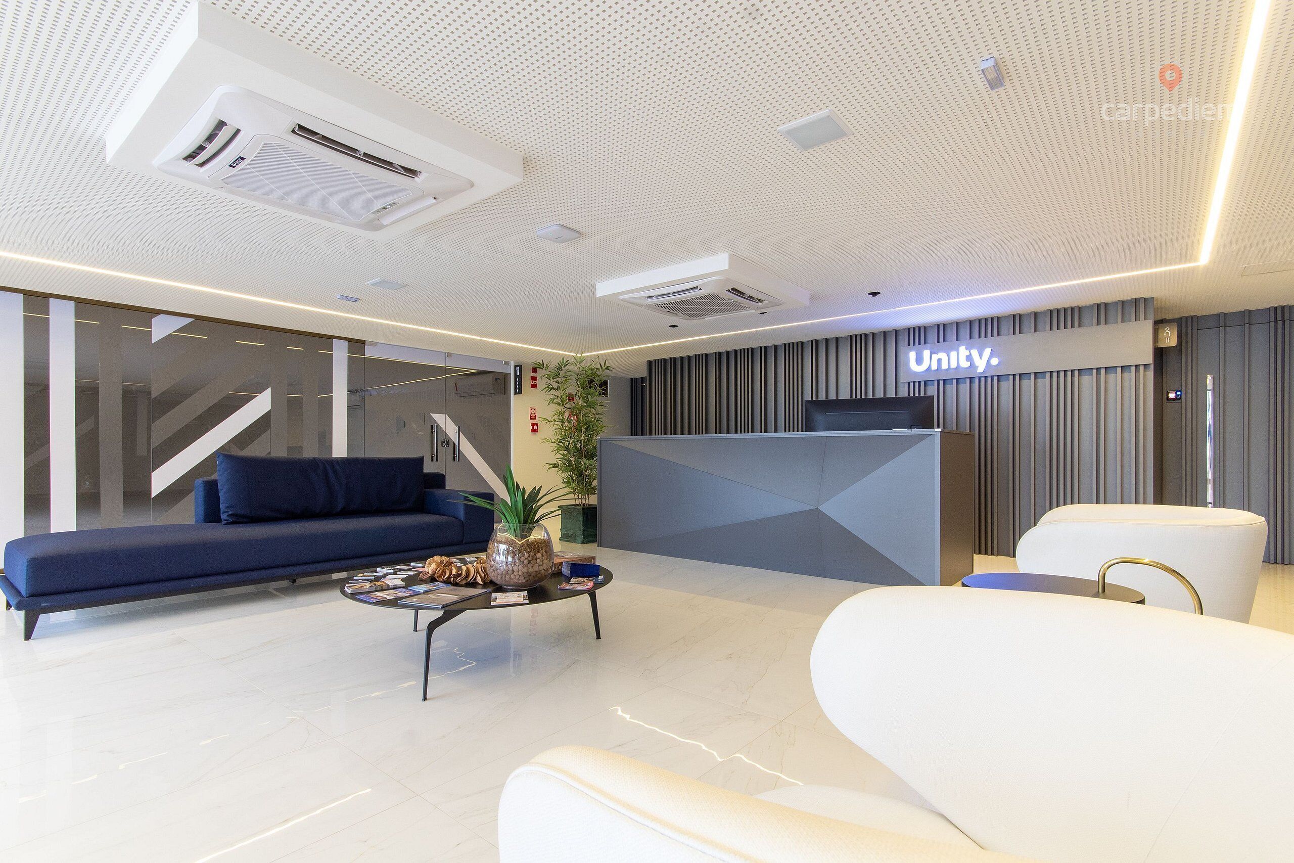Apartamento Básico | Lobby