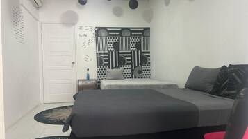 Apartamento Comfort | Cortinas/cortinados opacos, ferro/tábua de engomar, Wi-fi grátis