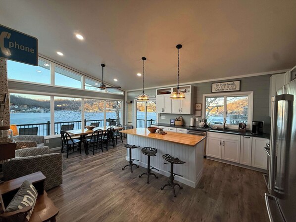 Casa, várias camas, pátio (Lucky Duck) | Sala de estar