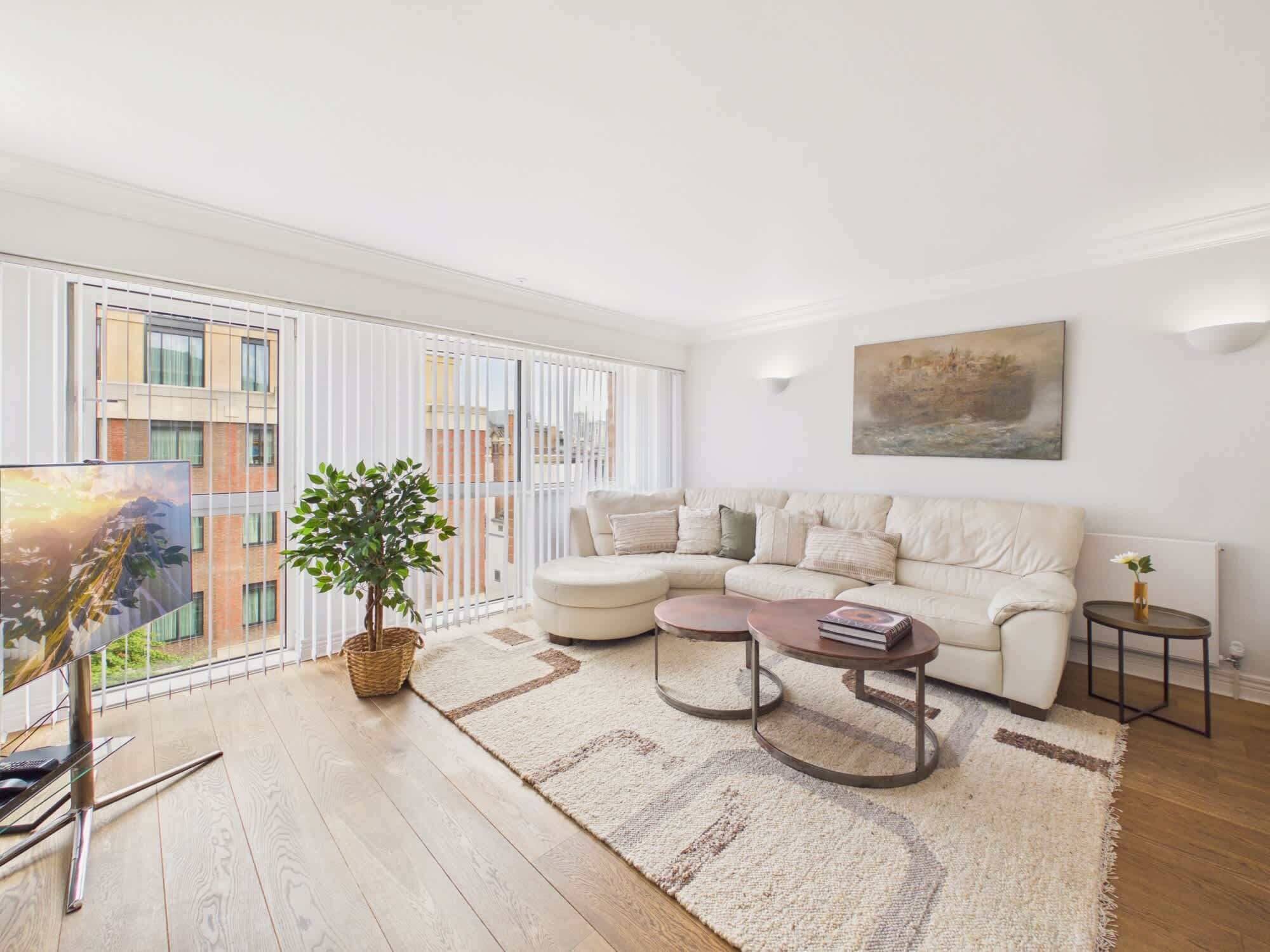 Apartamento, 1 cama de casal, cozinha, Vista para a cidade (Charter House 18) | Sala de estar