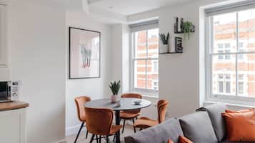 Apartamento, 1 cama king-size e sofá-cama, não se aceitam animais de estimação (Foley St 3) | 1 quarto