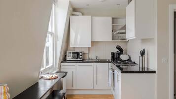Apartamento, 1 cama de casal e sofá-cama, cozinha, vista para a cidade (GTS 3,59) | Cozinha privada