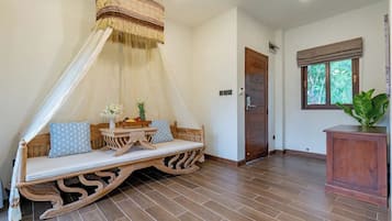 Suíte júnior, terraço | Comodidades do quarto