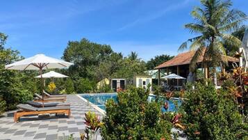 Piscina exterior