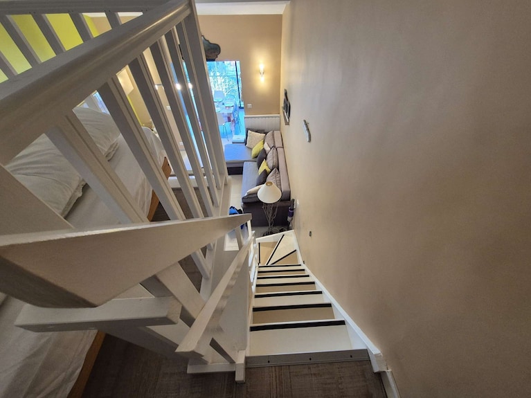 Duplex Apartment, Sleeps 6, Parking, Swimming Pool, Tennis - Toulon