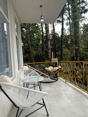 Apartamento Clássico | Secretária, secretária adequada para computadores portáteis 