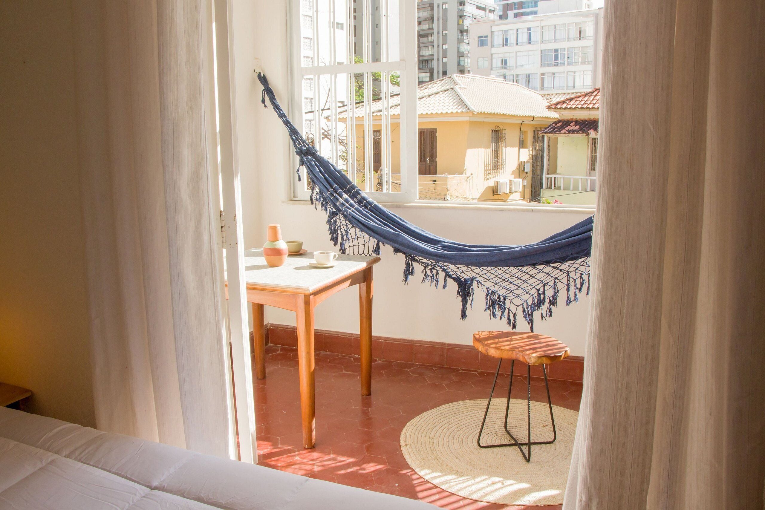 Suite | Interior
