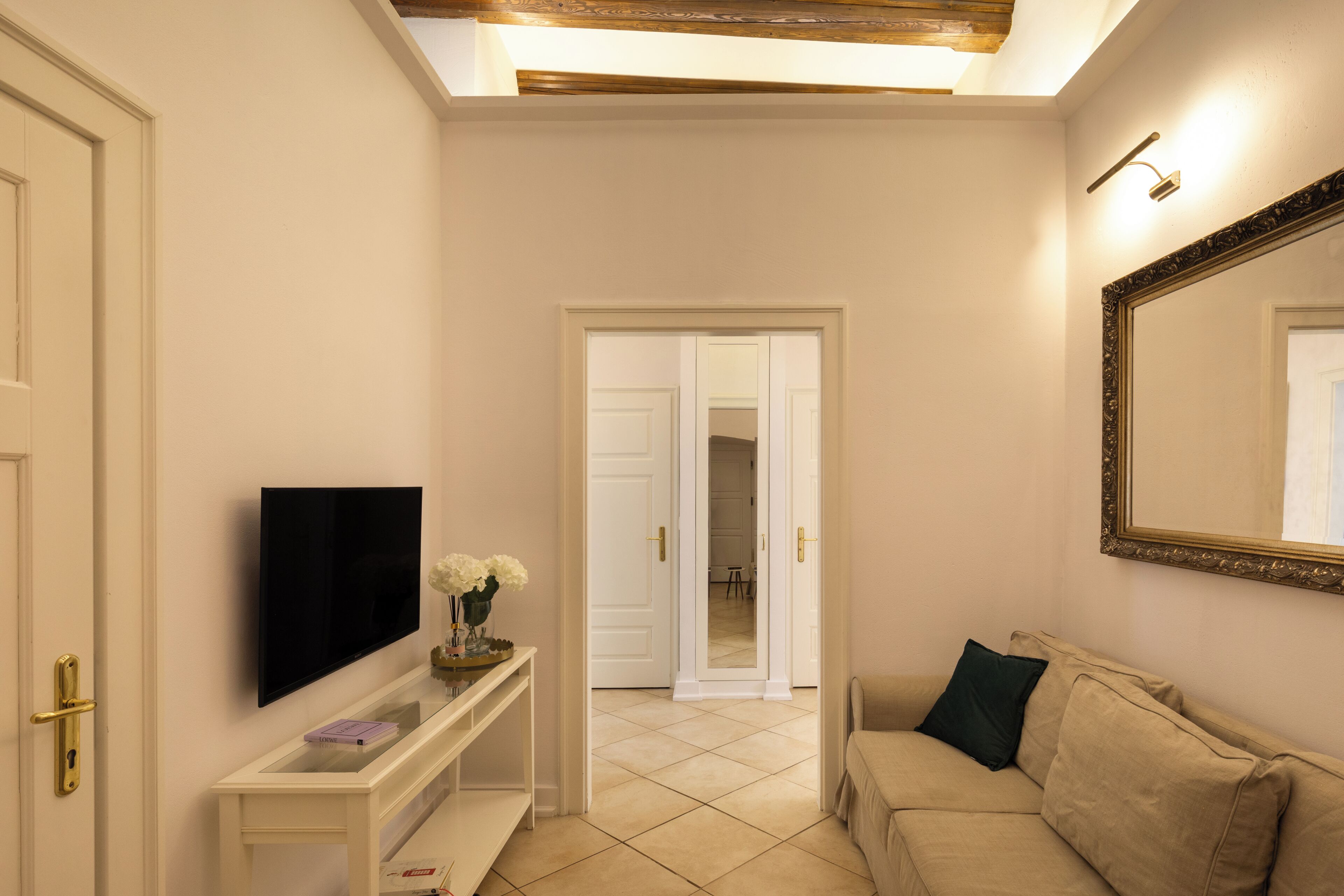 Apartamento Deluxe, 2 quartos | Com decoração personalizada, com mobília individualizada, Wi-fi grátis 