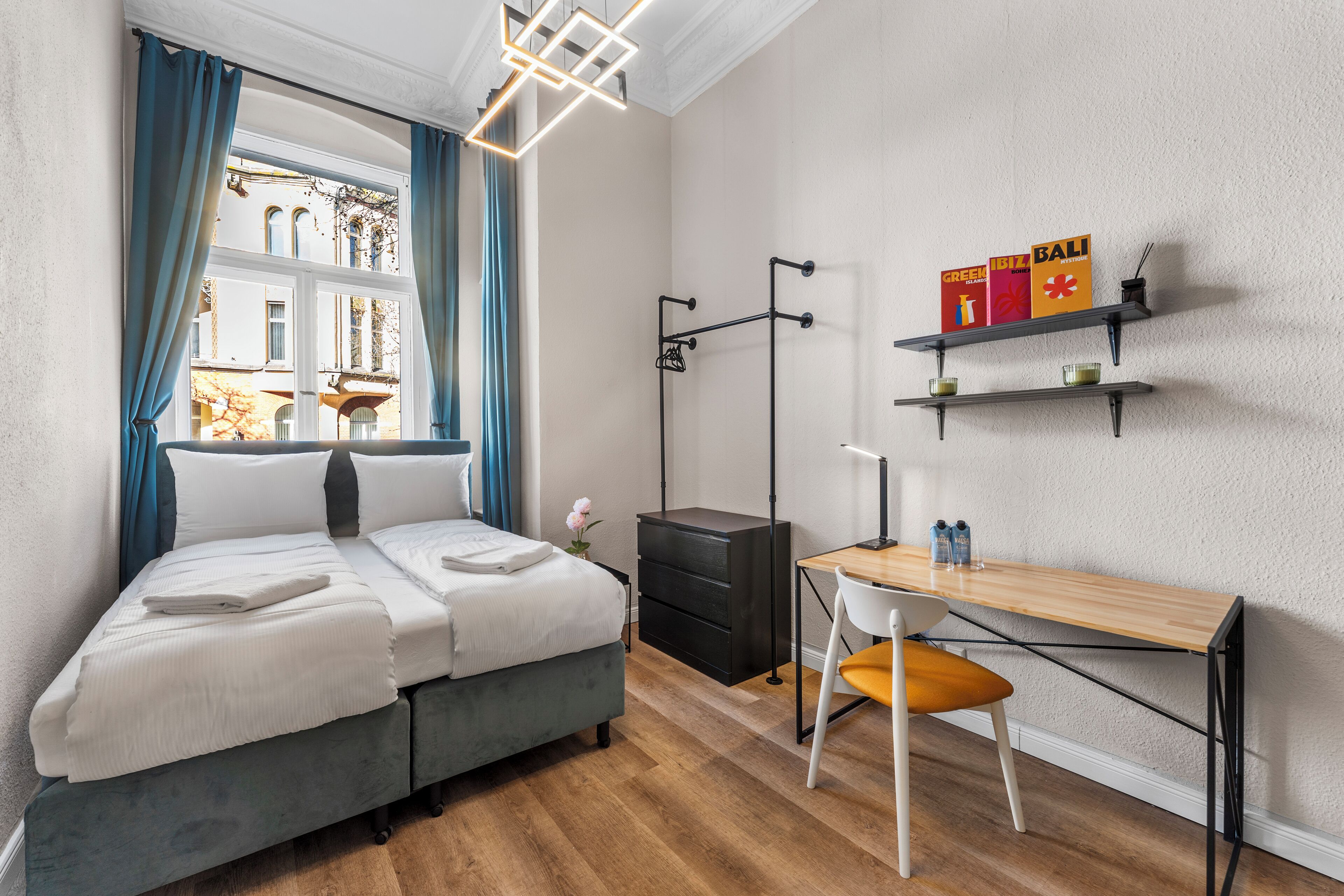 Estúdio standard, 1 cama King | Escrivaninha, espaço de trabalho para notebook