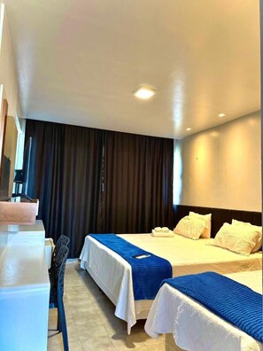 Quarto Duplo Económico, vista para a praia