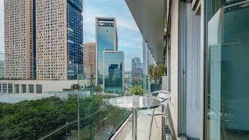 Apartamento, várias camas, varanda, Vista para a cidade (815-Vita Polanco) | Refeições ao ar livre