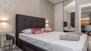 Apartamento (Two Bedroom Apartment with Terrace 4) | 7 quartos, berços (sobretaxa)