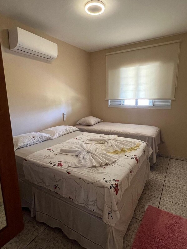 Casa Novo Airão Espaço Com Dois Chalés - Amazonas