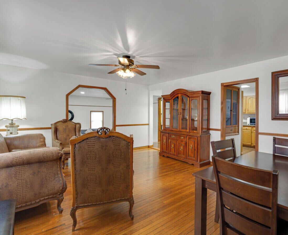 Private 4 Bdrm House, 5 Miles From Downtown #5 - Indiana