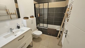 Refined and very pretty house for 6 people with private pool Reviews ...