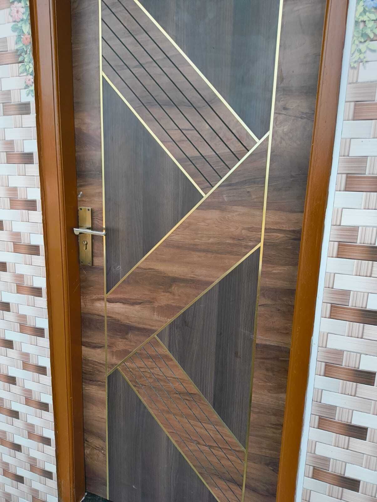 Quarto casal luxo, 1 cama King, ar-condicionado, vista para o pátio