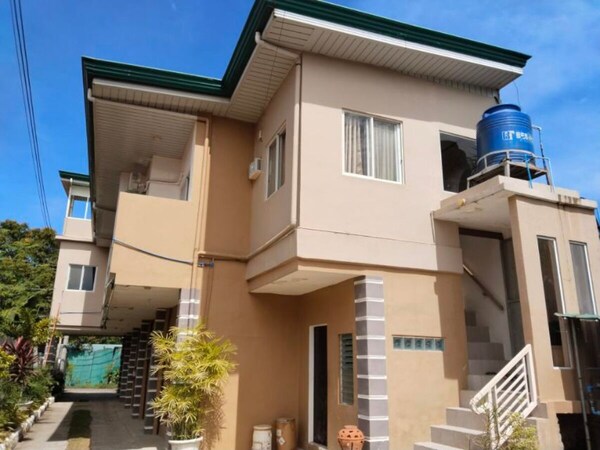 Tayud Hotel By Hiverooms - Liloan