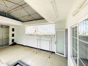 Apartamento standard, 1 cama Queen | Sacada