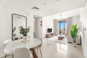 Casa | 2 quartos, internet de alta velocidade 