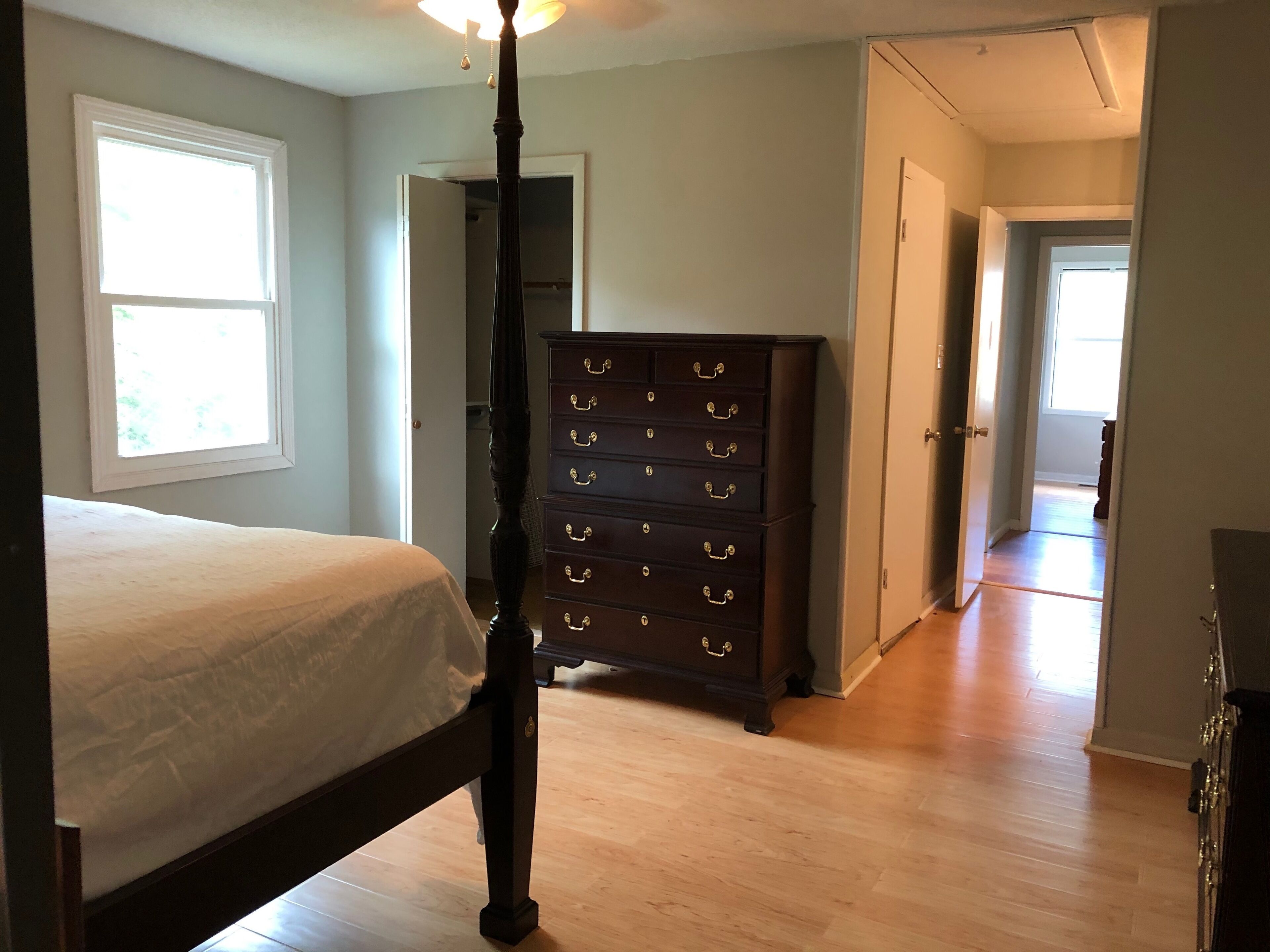 Cozy 1-bedroom House With Ac In Safe Neighborhood Close To Hospital And Base - Fayetteville, NC