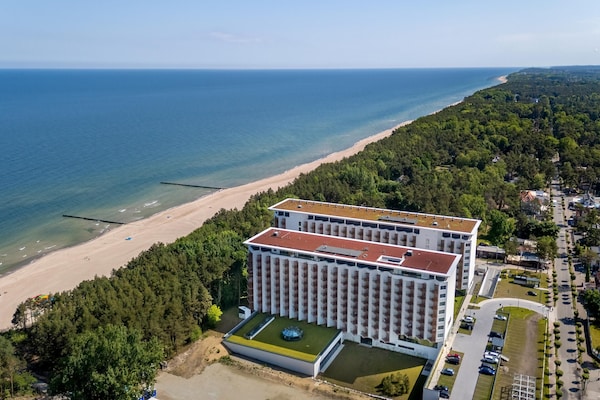 Large Apartment With Sea View, Indoor Pool - Pobierowo