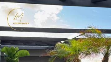 Quarto triplo | Opções para refeição ao ar livre