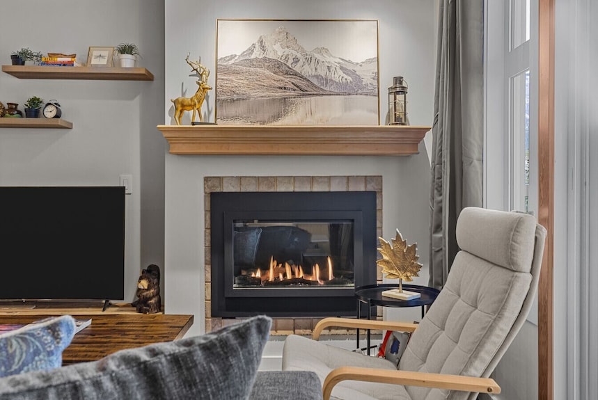 Mountain Getaway| 1 Bed 1-bath Condo With Gym - キャンモア