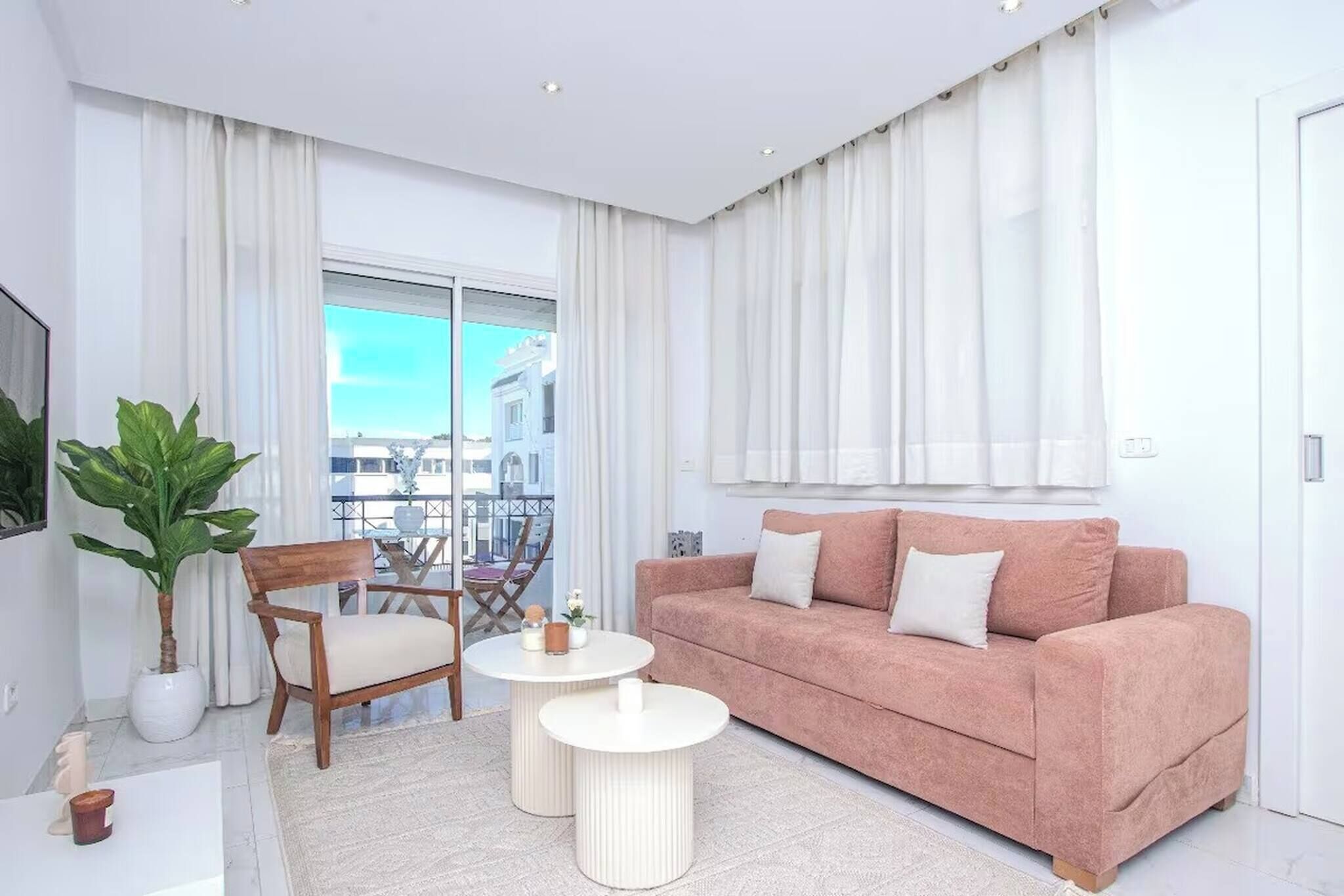 Apartamento, 2 quartos, fumadores, varanda | Sala