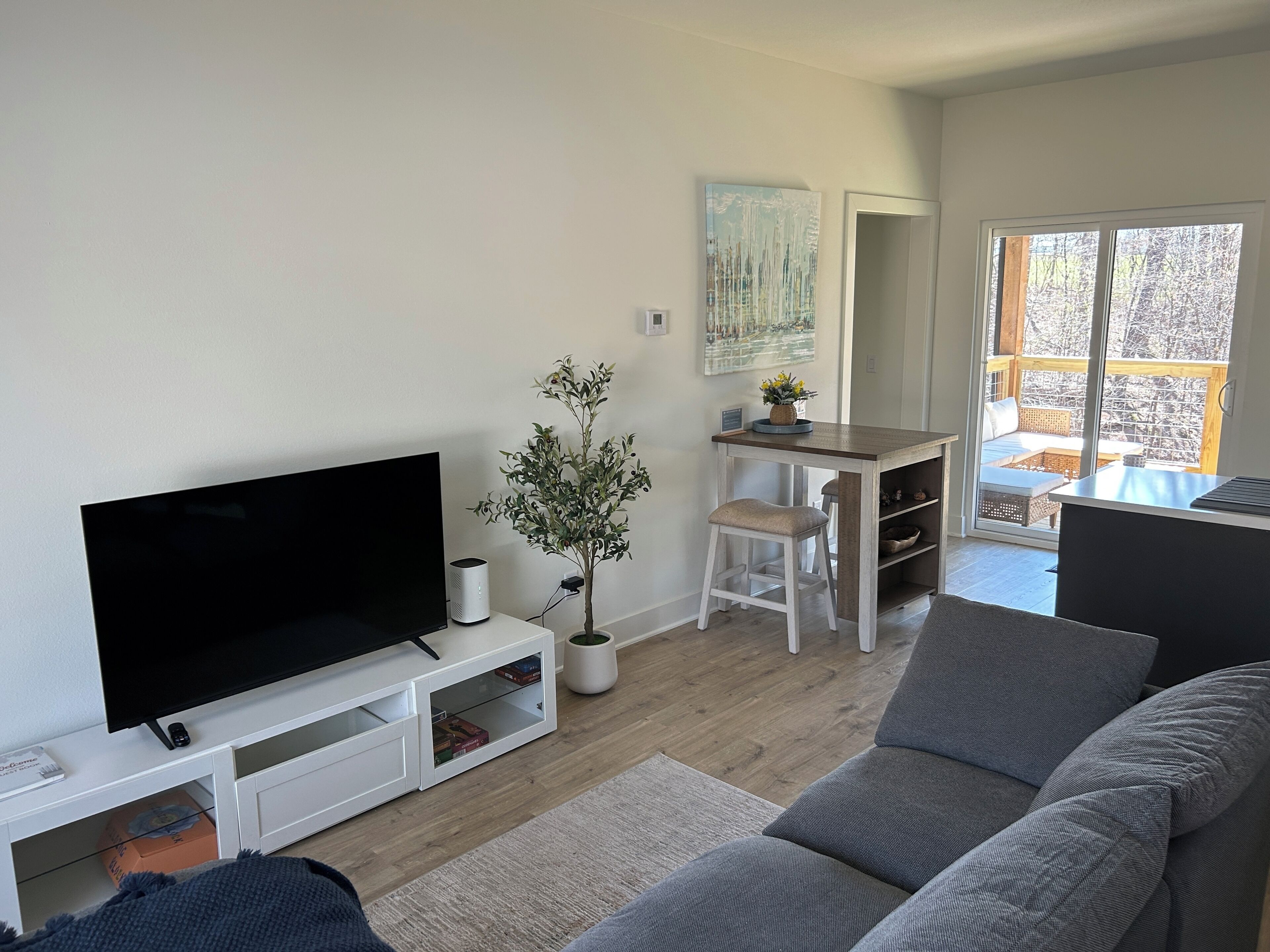 Bright Modern Retreat By Oz Trails - Bentonville, AR