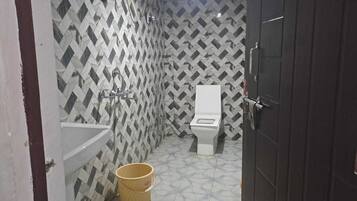 Quarto luxo | Banheiro