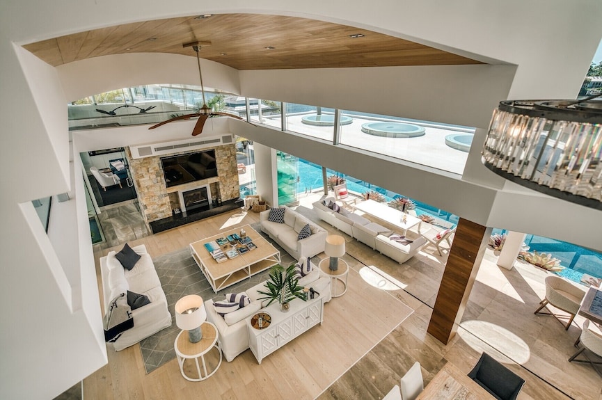 Luxury Ghost Estate On The Noosa Sound - Noosaville