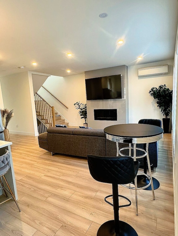 Luxury 4br Home Victoria Bc | Bear Mountain | Sleeps 8+ - ラングフォード