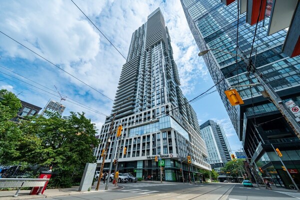 Dundas And Yonge Hotel - Suites - Toronto