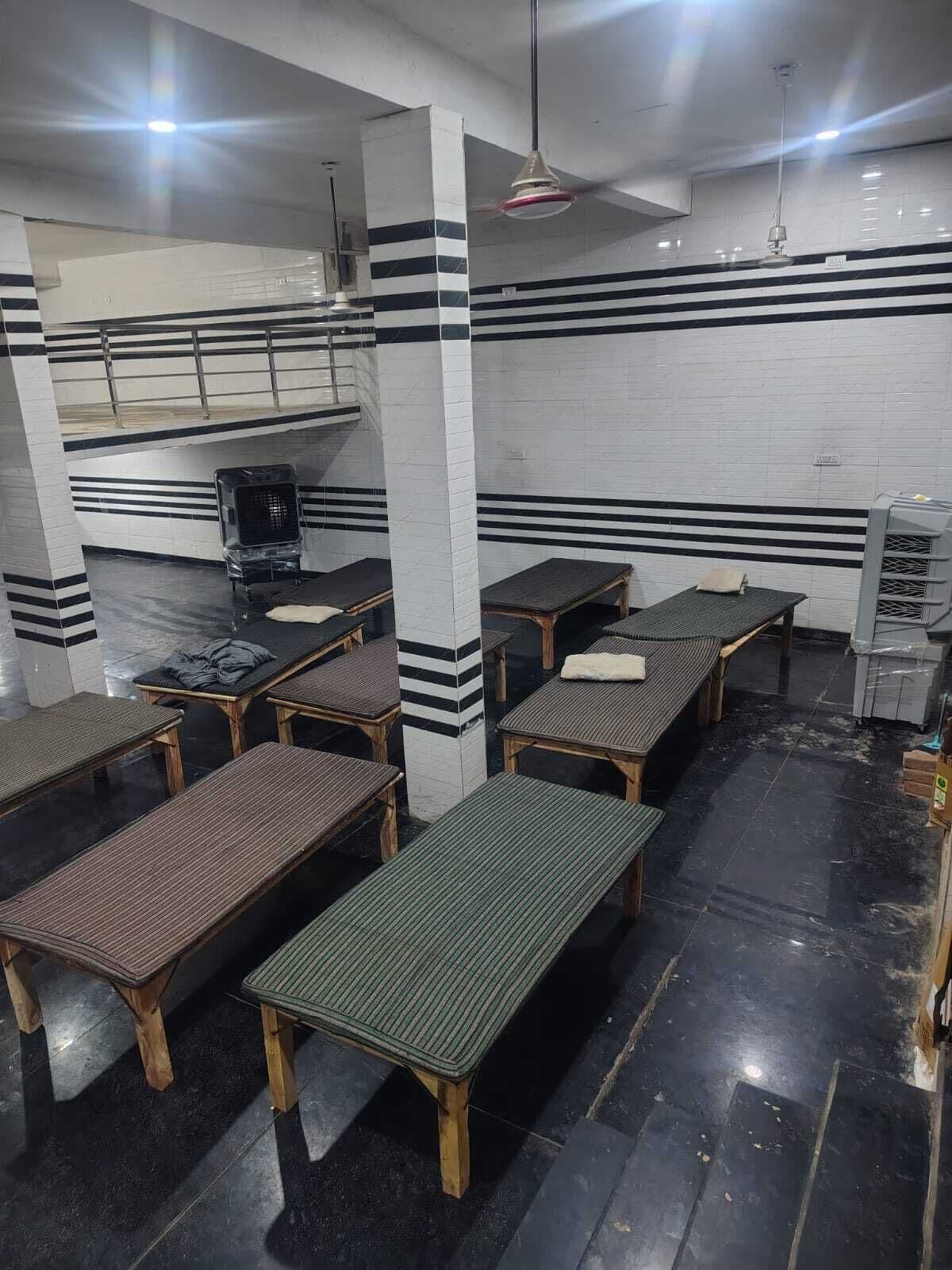 Dormitório compartilhado | Wi-Fi de cortesia, roupa de cama