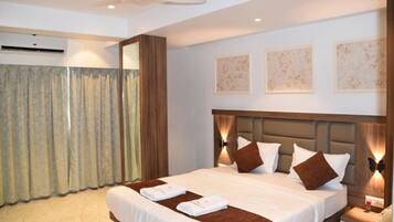 Quarto Duplo Deluxe, casa de banho privativa | Wi-fi grátis