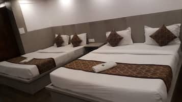 Quarto Duplo ou Twin Clássico | Roupa de alta qualidade, com mobília individualizada, Wi-fi grátis