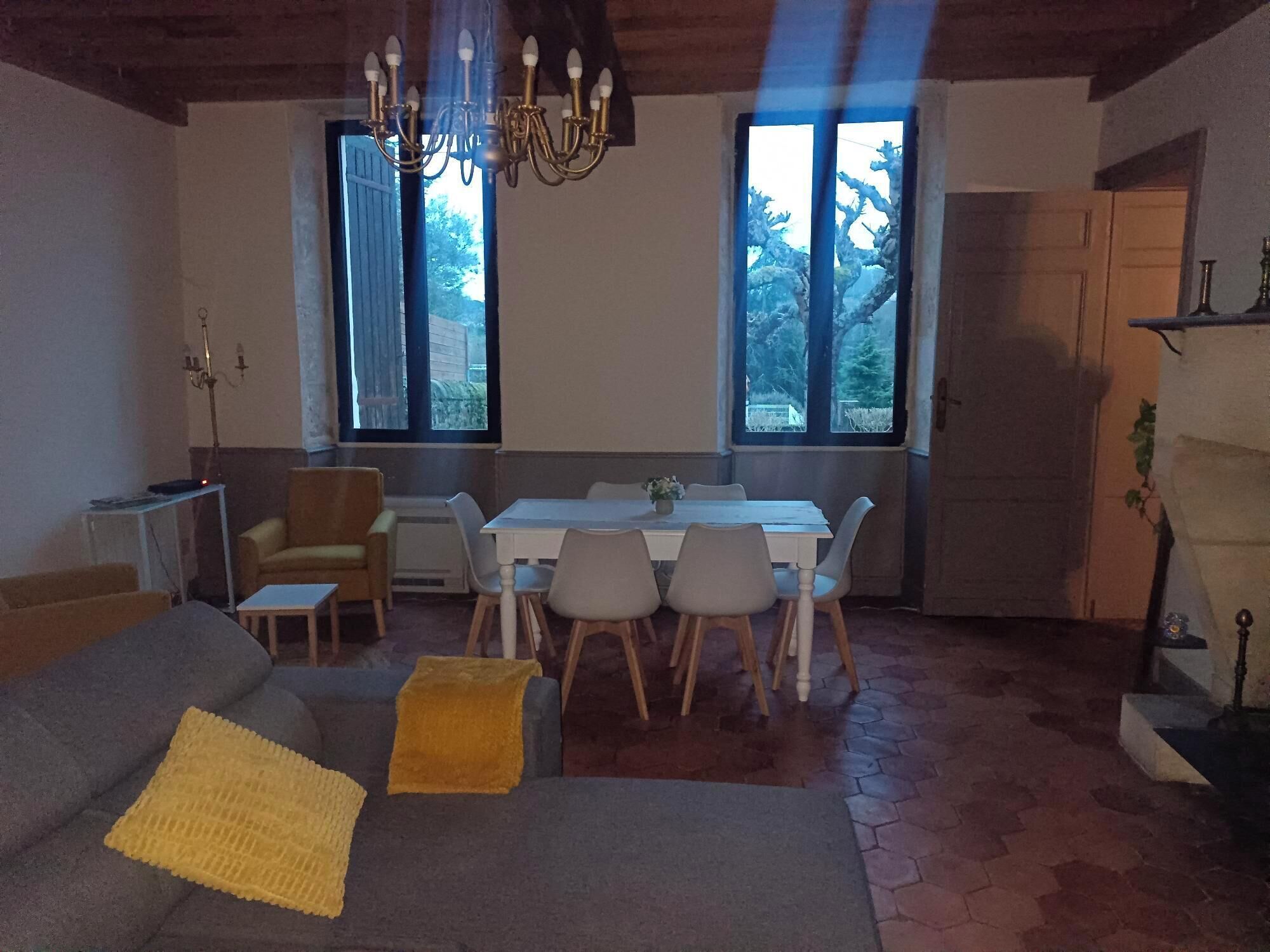 Le Cœur Des Vignes . Gite Familial Situé Au Cœur De Notre Propriété Familiale - Langon